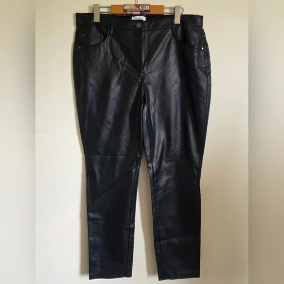 Reitmans | Pants & Jumpsuits | Reitmans Black Faux Leather Pants | Poshmark